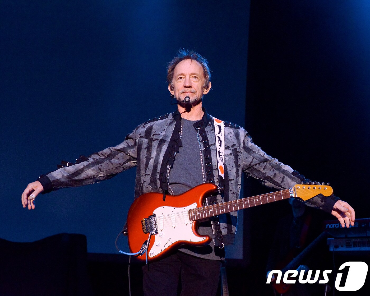 '짝퉁 비틀스' 美 몽키스 멤버 피터 토크 타계 - 뉴스1