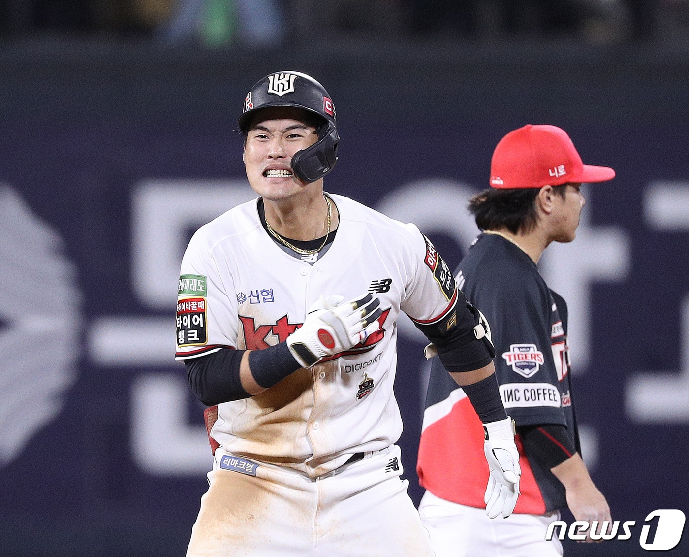 [WC1] '배정대 8회 3타점' KT, KIA에 6-2 승리…16일부터 키움과 준PO - 뉴스1