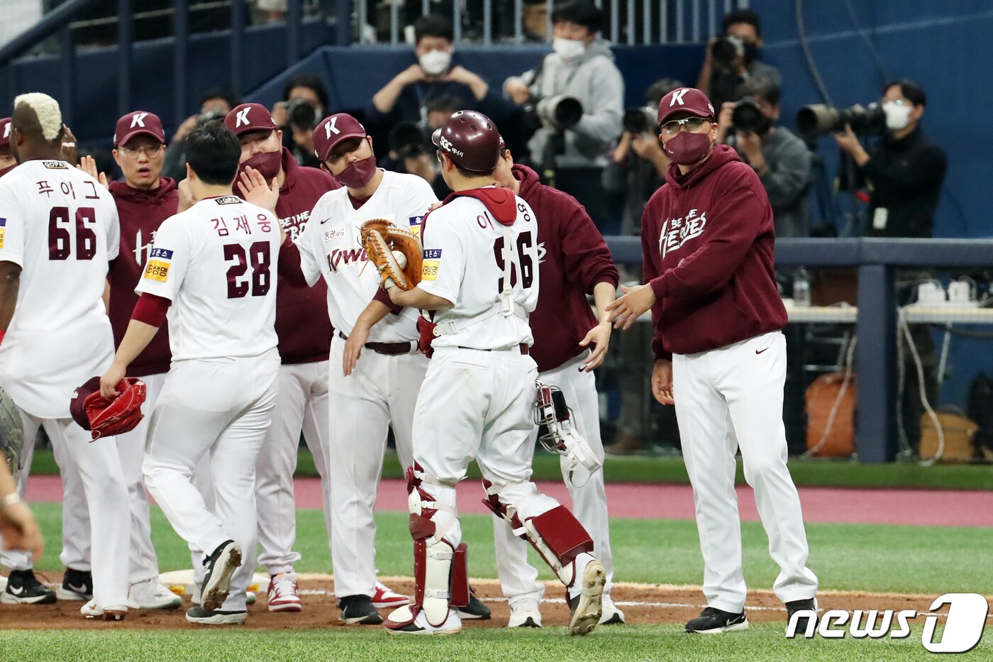 [준PO5] PO 가는 홍원기 키움 감독 "흐름은 LG보다 더 좋다" - 뉴스1