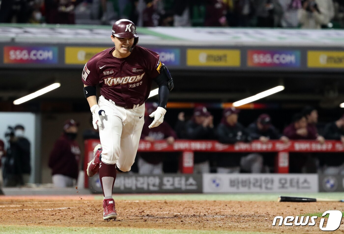 [KS1] '전병우 10회 결승타' 키움, SSG에 7-6 신승…76.3% 확률 잡았다 - 뉴스1