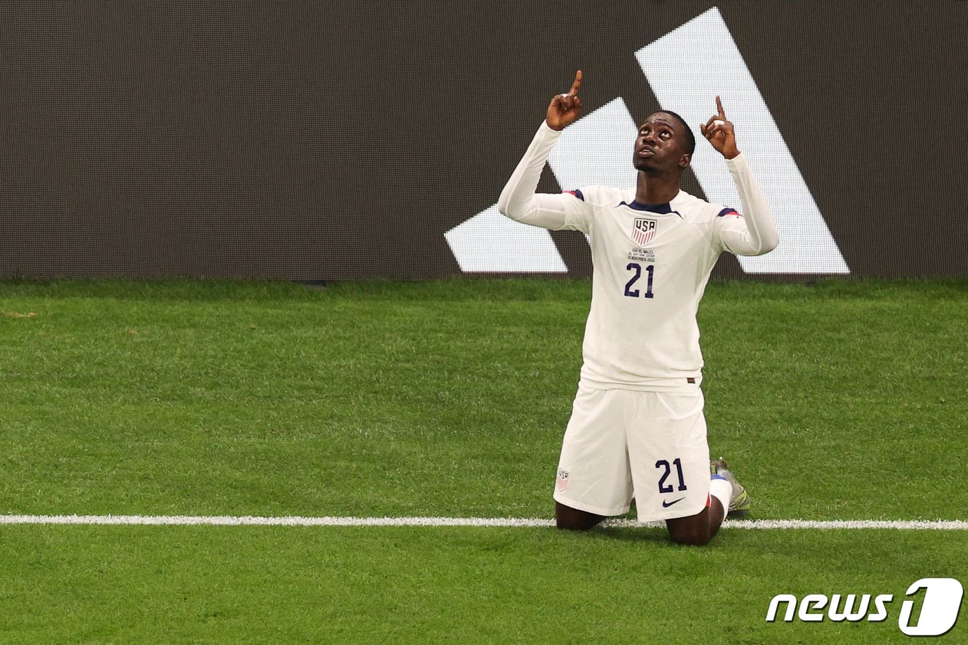 [월드컵] 조지 웨아 아들, 데뷔전서 골 "아버지께서 기뻐하셨을 것" - 뉴스1