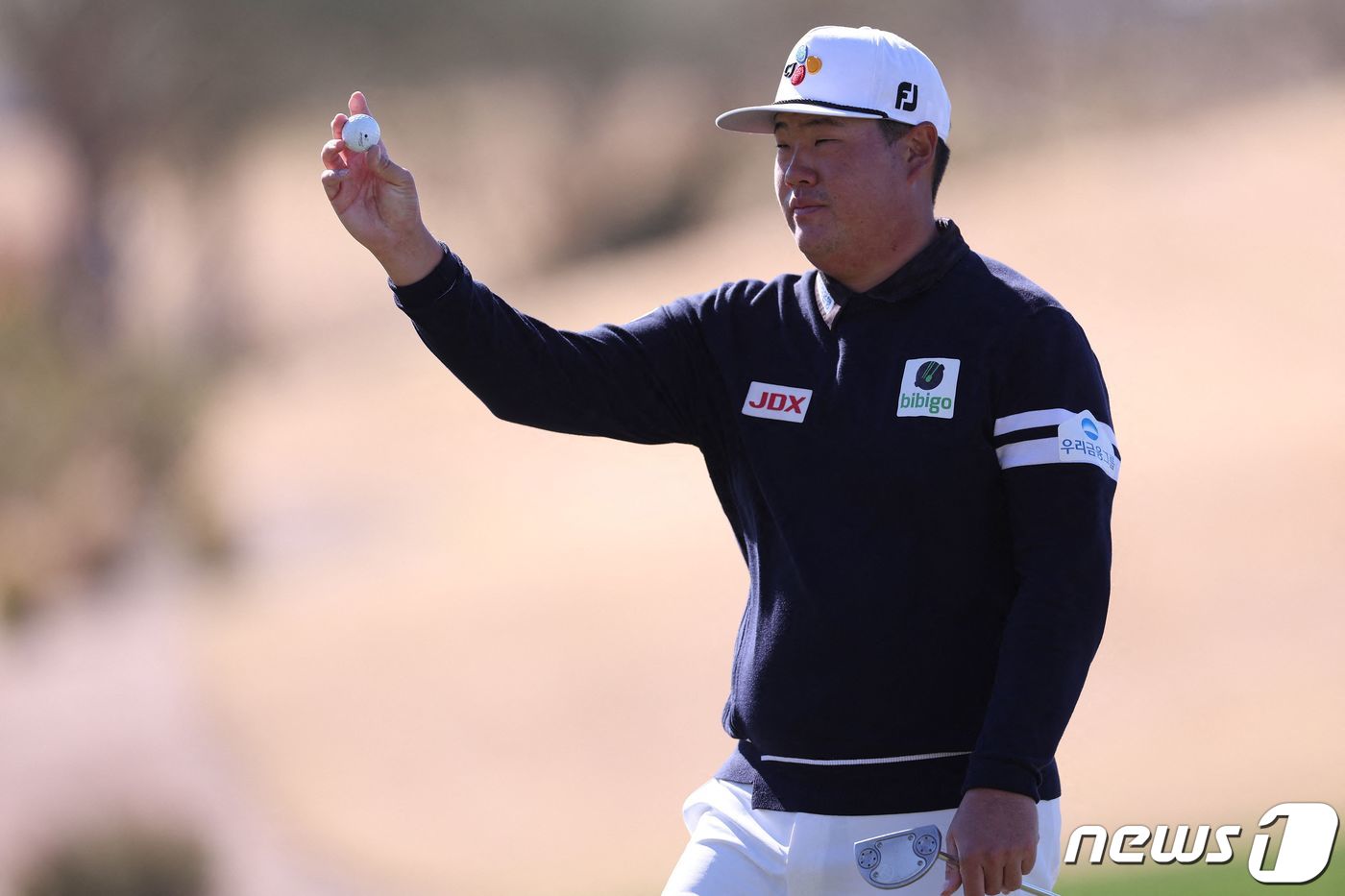 버디만 6개 잡은 임성재, PGA투어 WM 피닉스 오픈 2R 상위권 유지 - 뉴스1