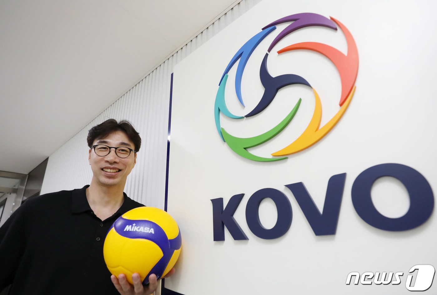 김세진 KOVO 운영본부장, 2024-25시즌 연임…최재효 심판위원장 선임 - 뉴스1