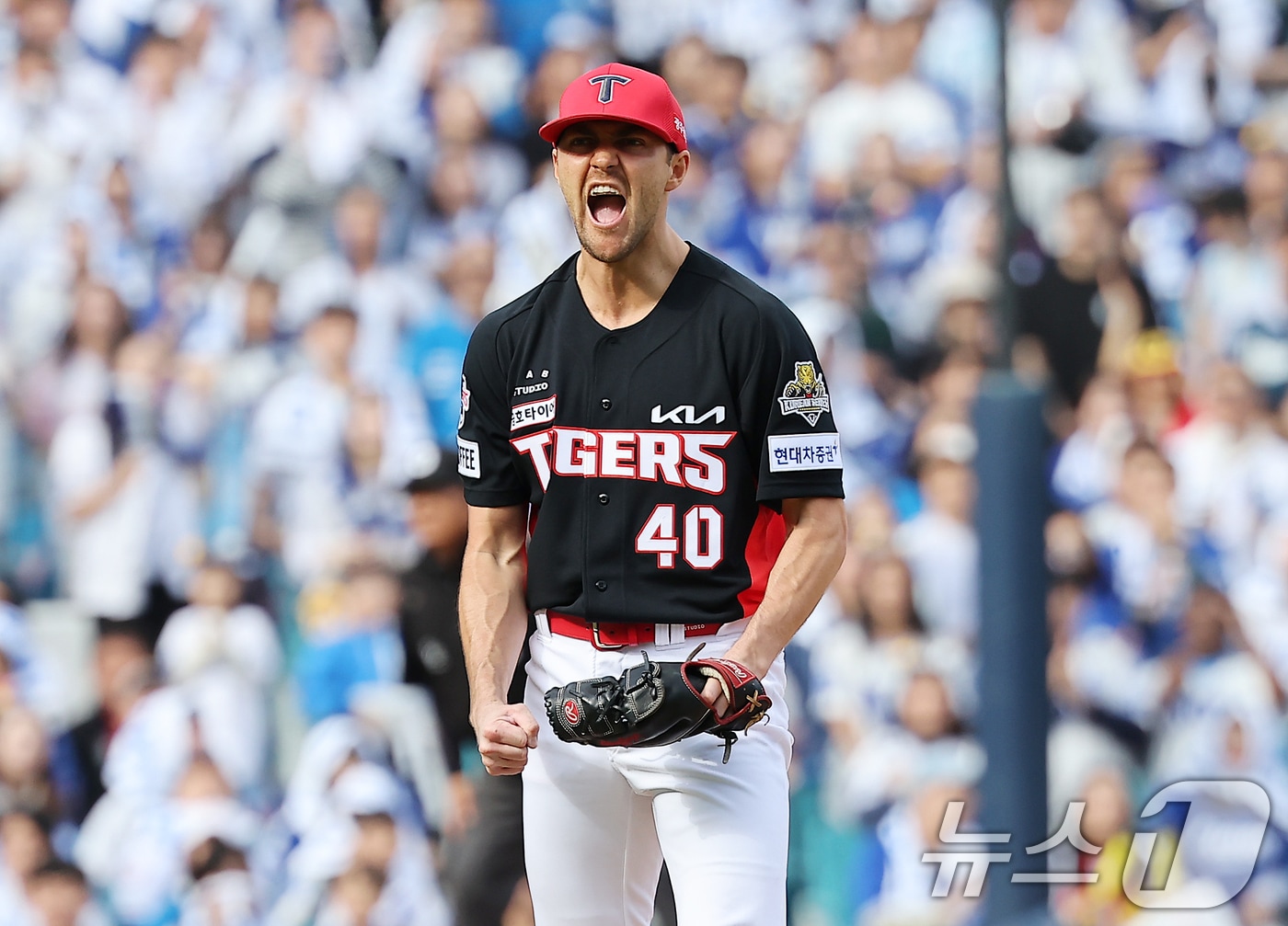 에이스 자격 입증한 KIA 네일, 5⅔이닝 2실점 호투 [KS4] - 뉴스1
