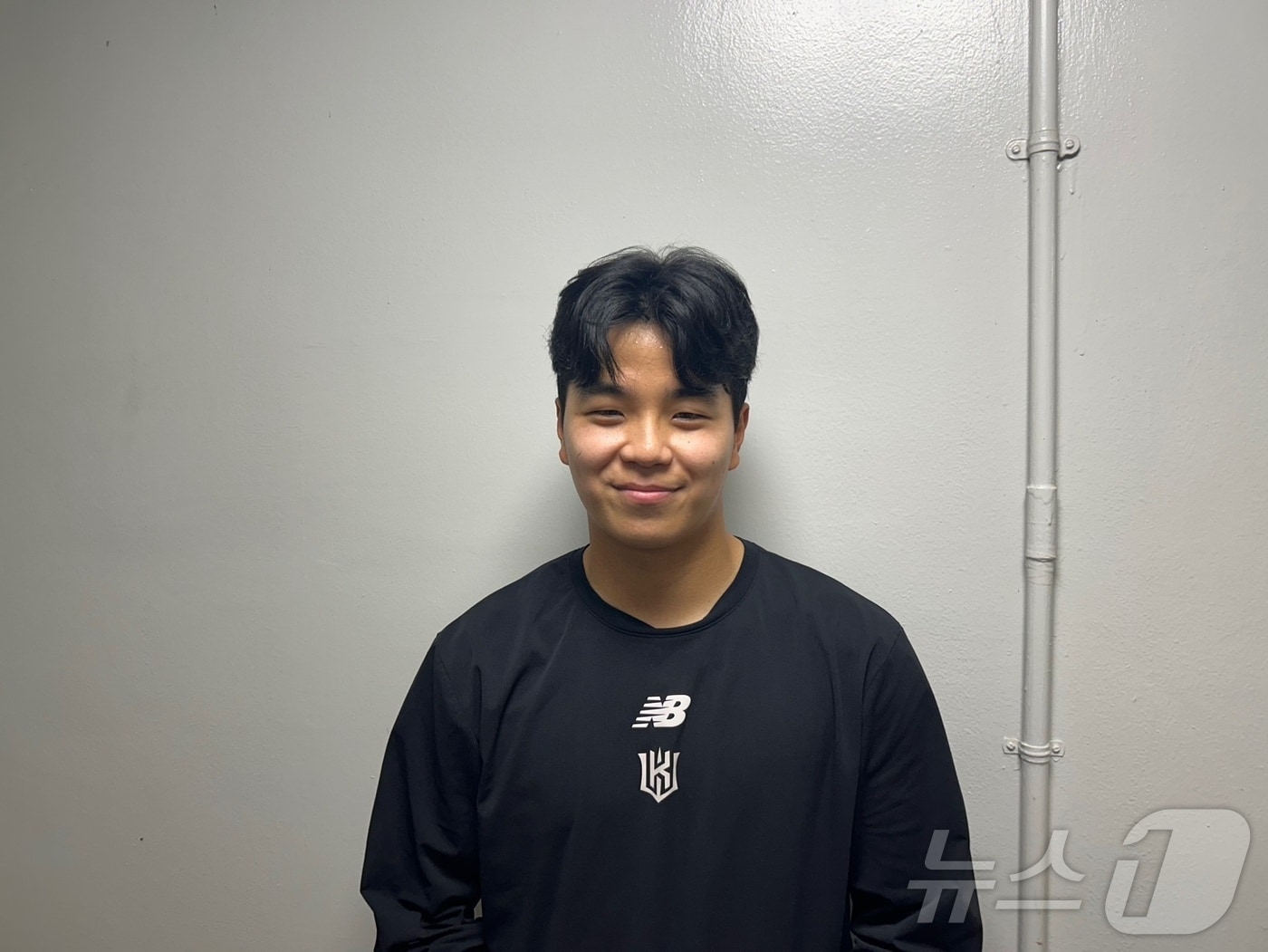 PS 최초 '3구 3아웃' KT 손동현 "내일도 LG 응원가 들으며 준비"[준PO1] - 뉴스1