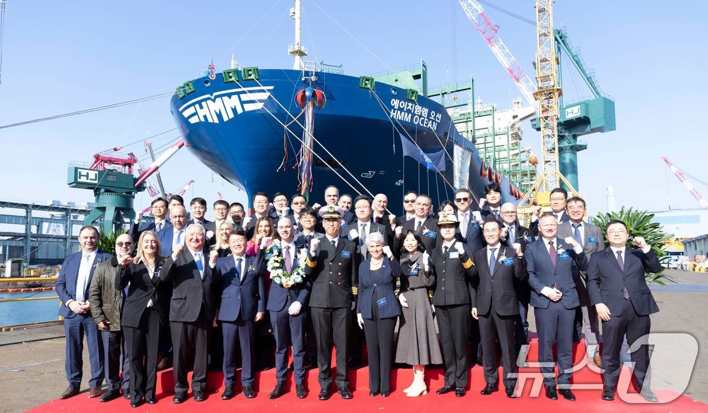 HMM, 포스코그룹 인수설에 5%대 강세[핫종목] - 뉴스1