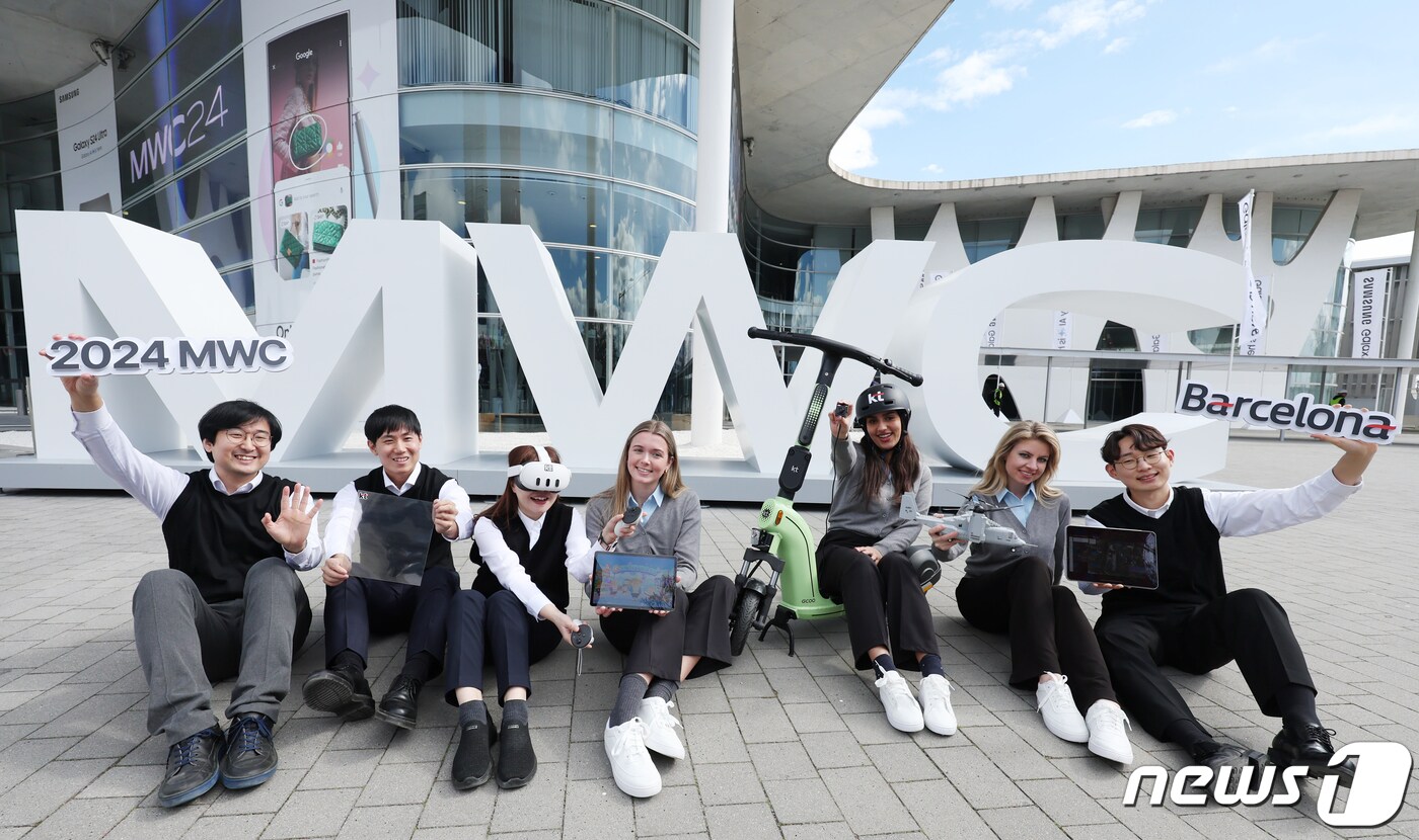 [MWC24] 5G·위성 상용 주파수도 지원한다…KT, RIS 기술 개발 - 뉴스1