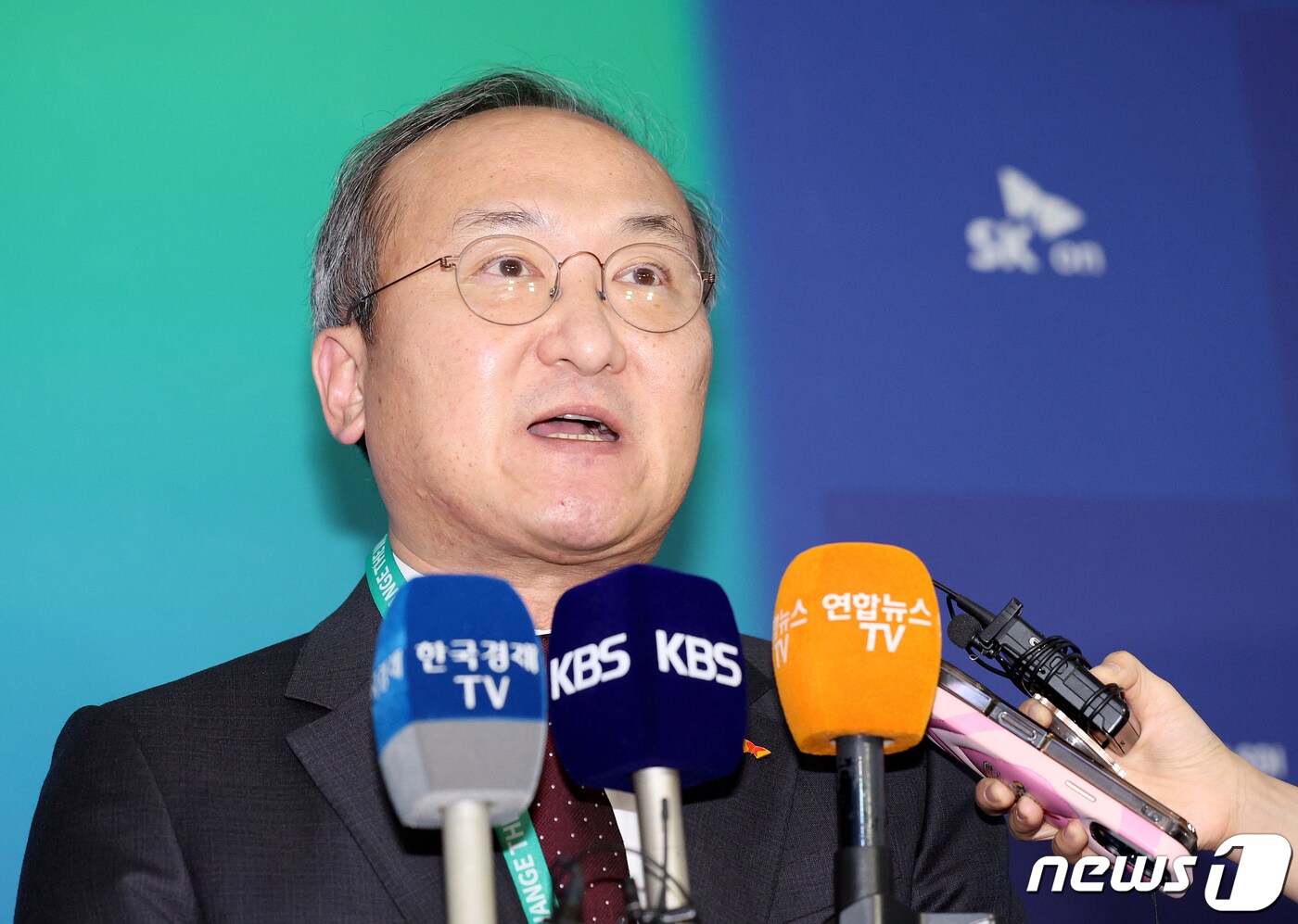 반도체맨에 배터리 맡긴 최태원픽 통했다…SK온, 26년 IPO 조준 - 뉴스1