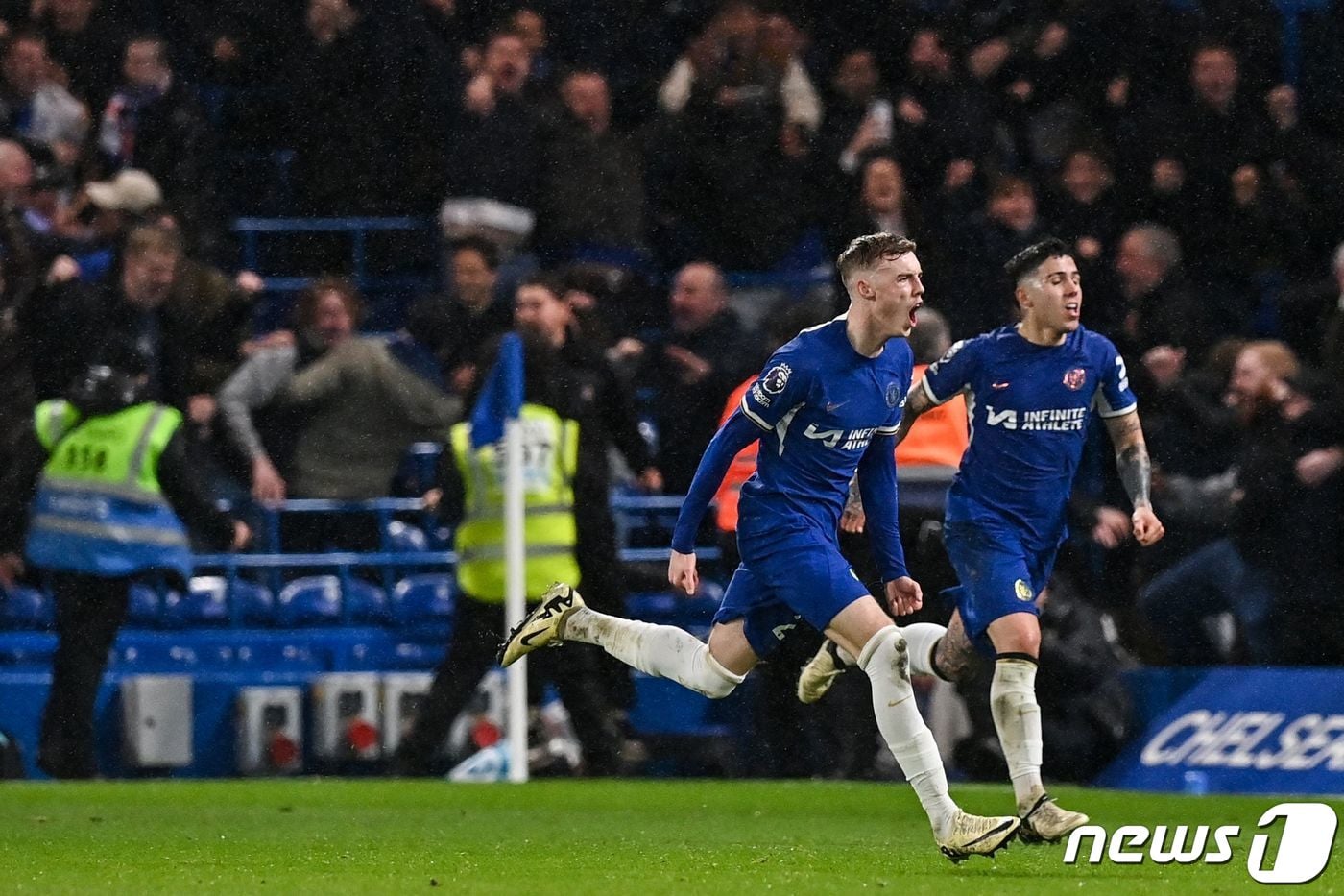첼시, 맨유와 난타전 끝에 4-3으로 제압…EPL서 7년 만에 맞대결 승리 - 뉴스1
