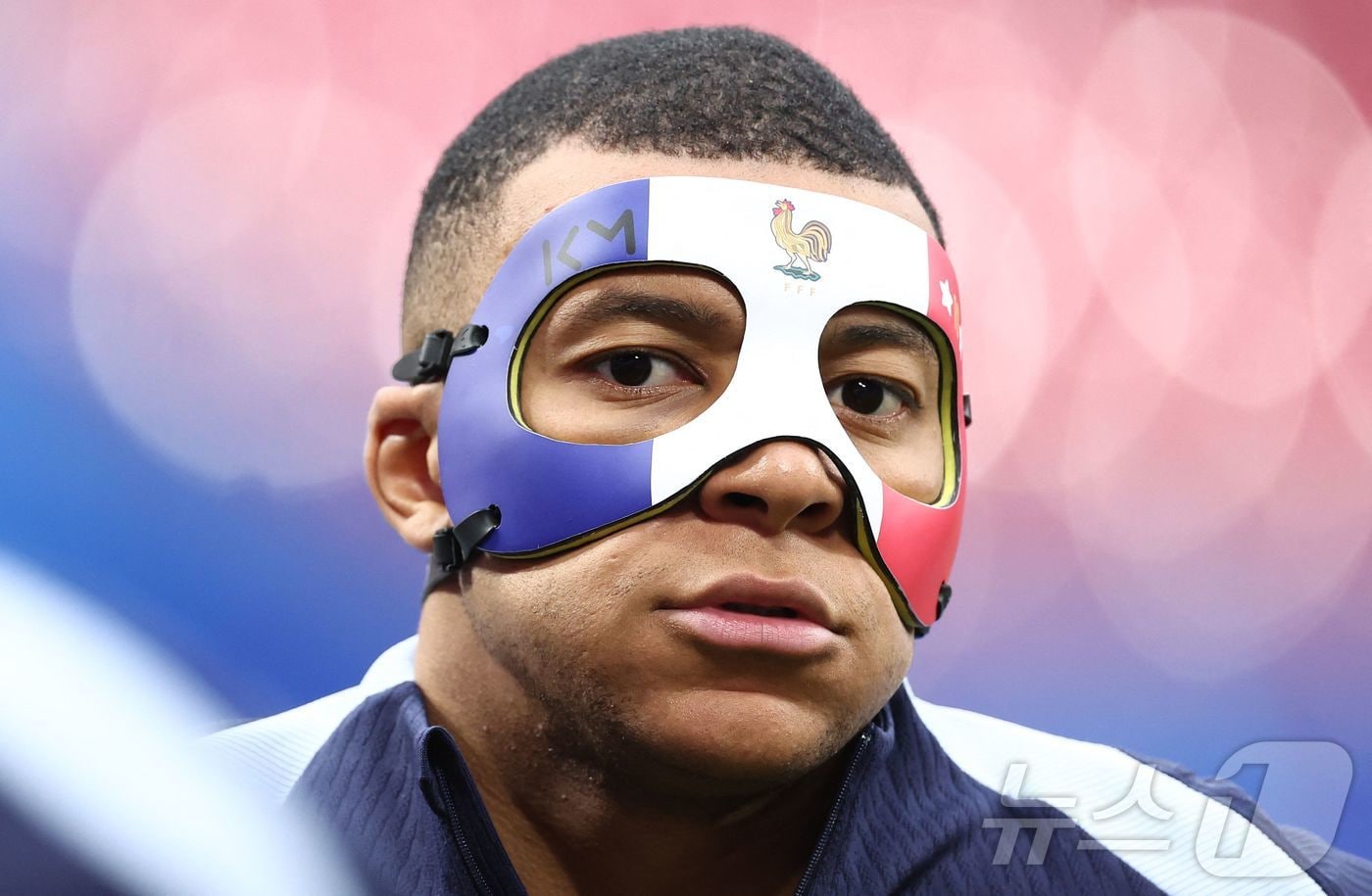 Kylian Mbappe Eyes Victory Despite Broken Nose - English News1