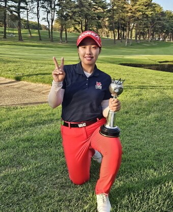 JLPGA 최연소 우승 '15세' 이효송, KLPGA 한화 클래식에서 프로 데뷔전 - 뉴스1