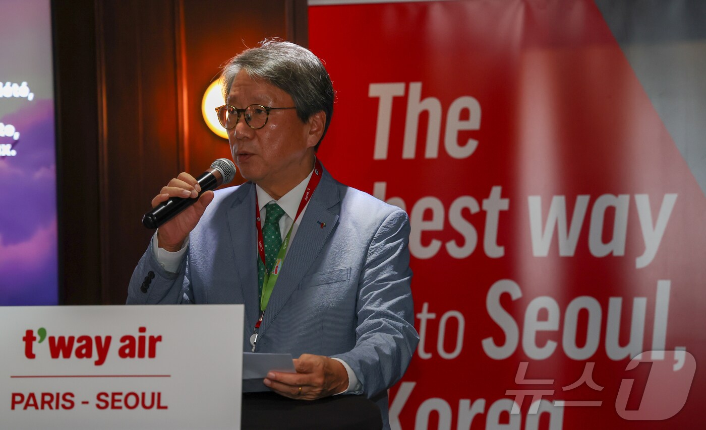 LCC '최장수 CEO' 정홍근 티웨이항공 대표 31일 퇴임한다 - 뉴스1