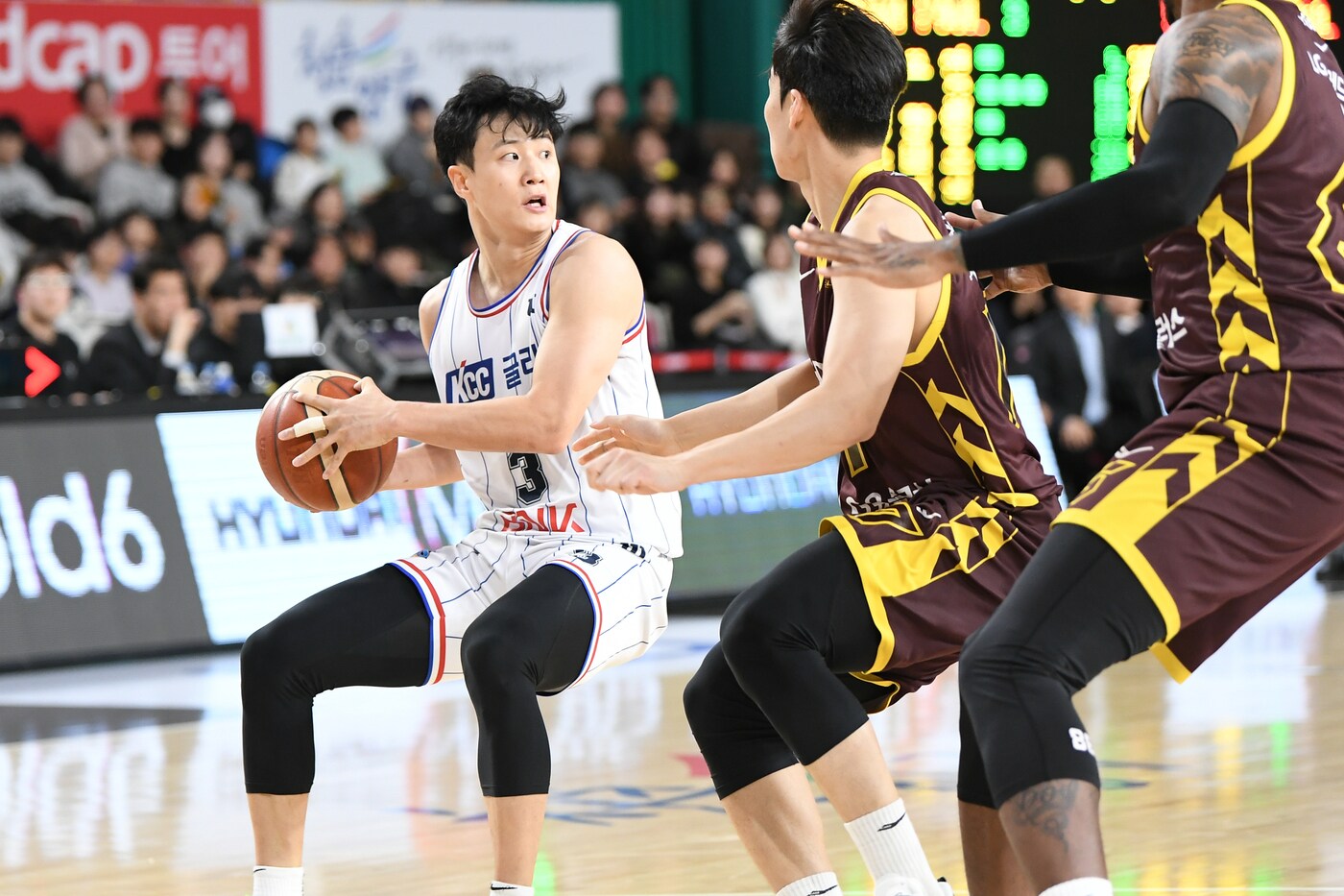 6위가 코앞인데…답답한 KCC, 4연패 수렁 - 뉴스1