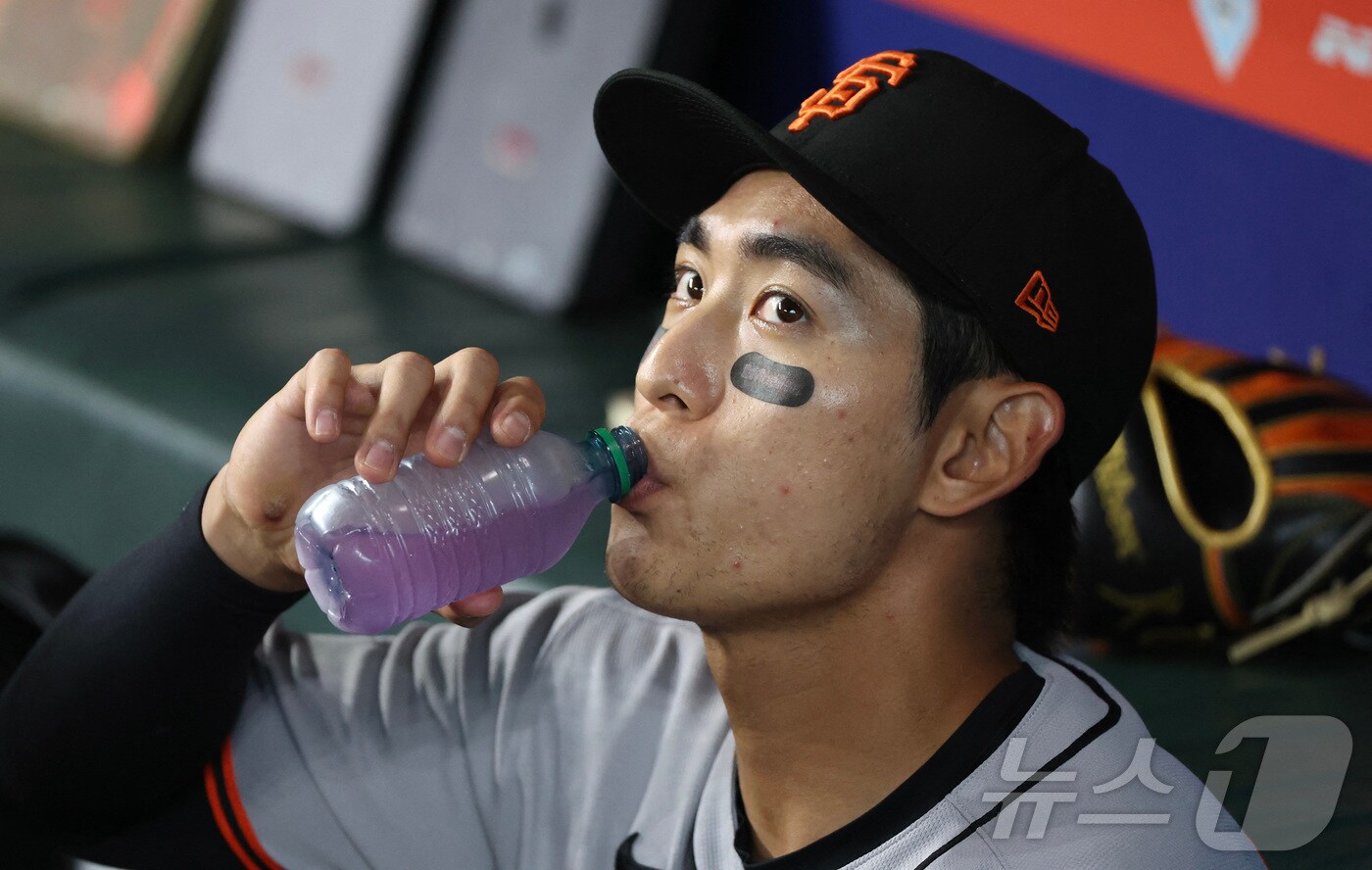 이정후, 9경기 연속 안타 무산…샌프란시코는 또 무득점 패배 - 뉴스1