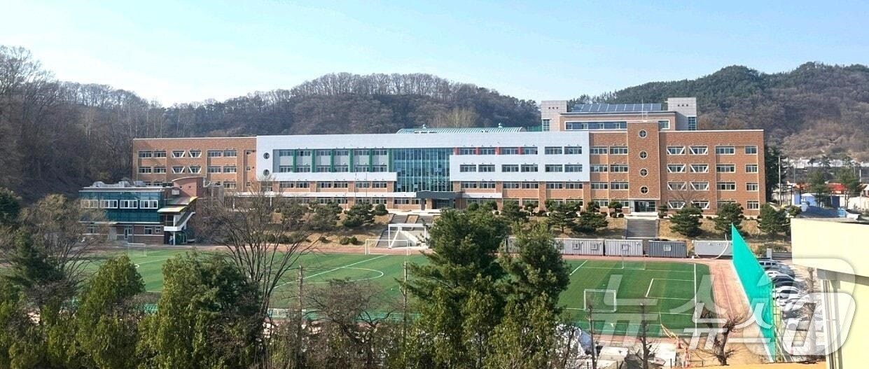 옥천 그린스마트미래학교 조성 '비상'…원도급업체 기업회생절차 - 뉴스1