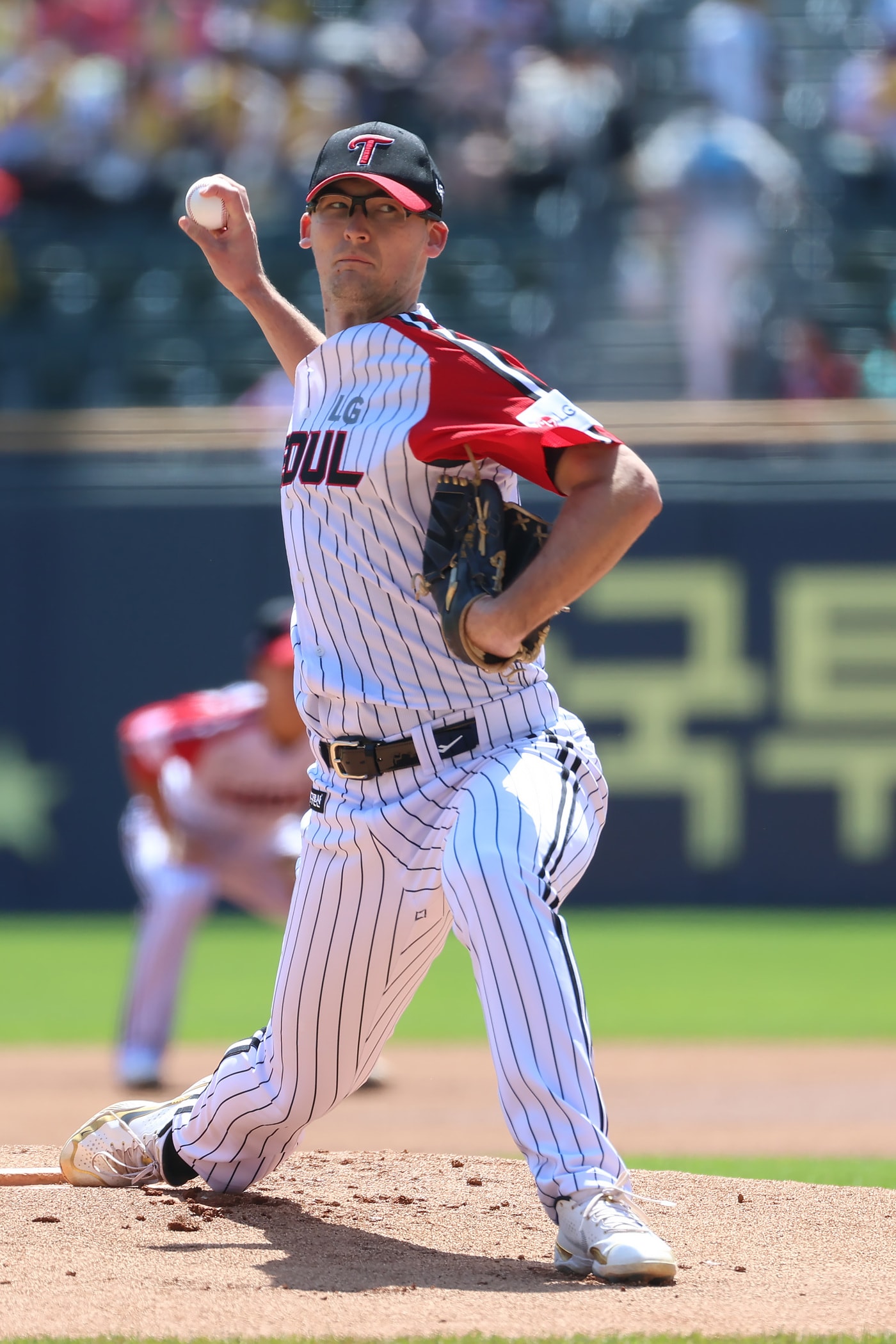 LG 대체 외인 코엔 윈, 데뷔전서 SSG 상대 6이닝 3실점…첫승 요건 - 뉴스1