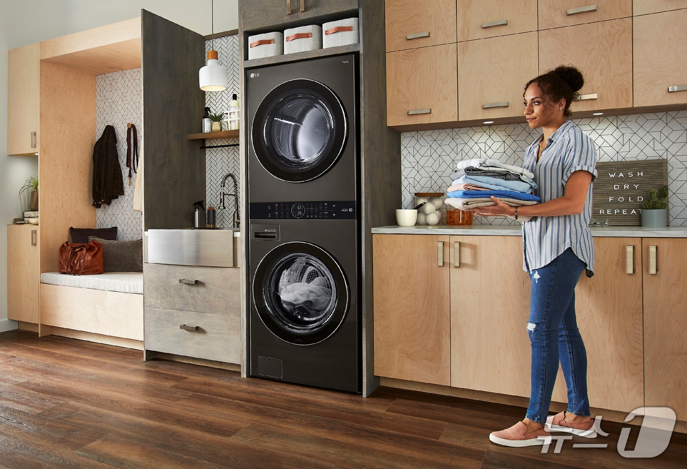 LG WashTower Stands Out with Smart AI Features and User-Friendly Design ...