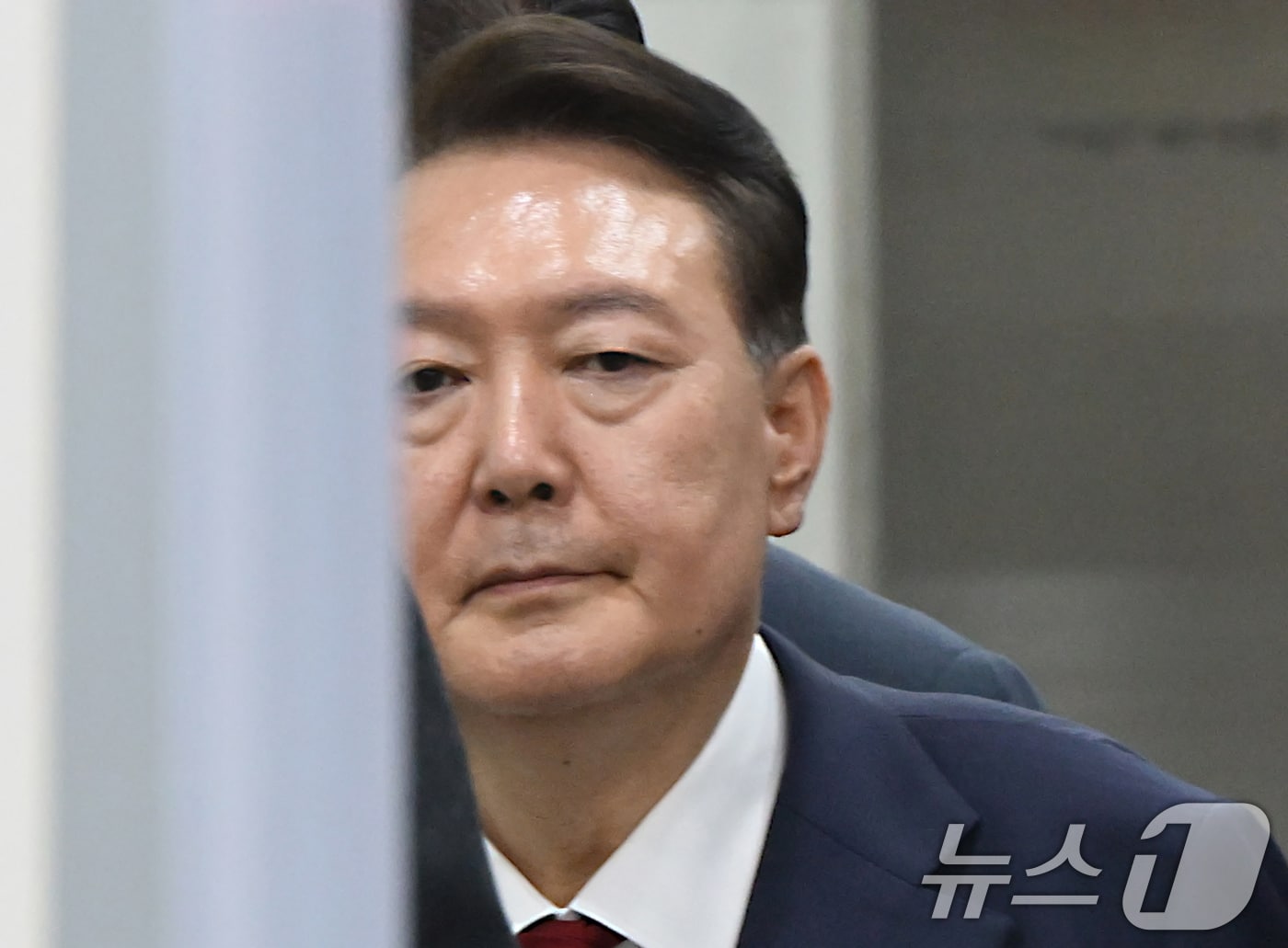 윤두창 첫끼니 1800원 미니치즈빵 찐감자 - DVDPrime